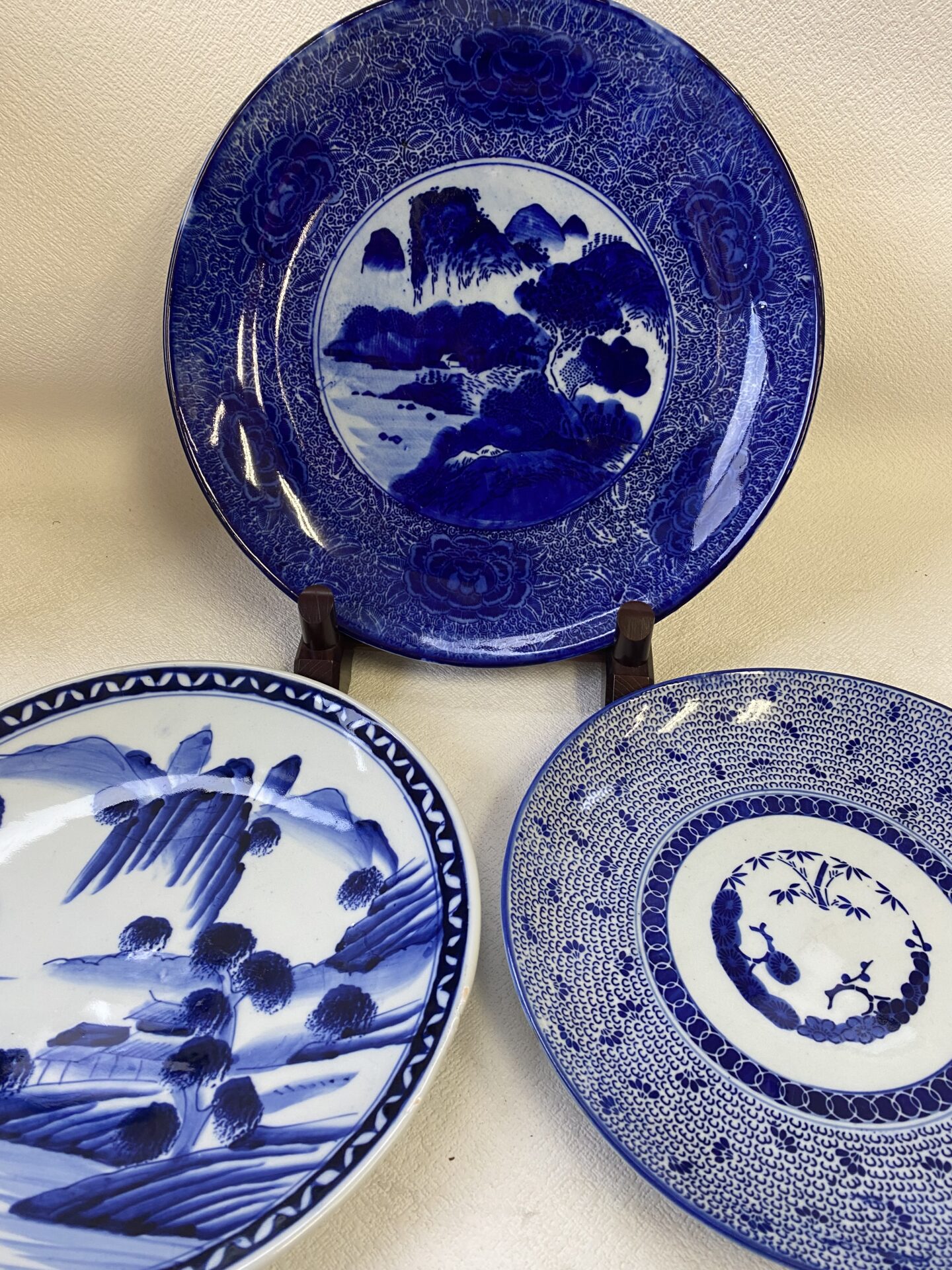 ITEM｜株式会社 T・M・C